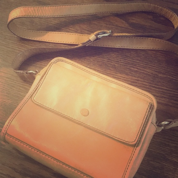 Fossil | Bags | Fossil Brown Tan Leather Crossbody | Poshmark